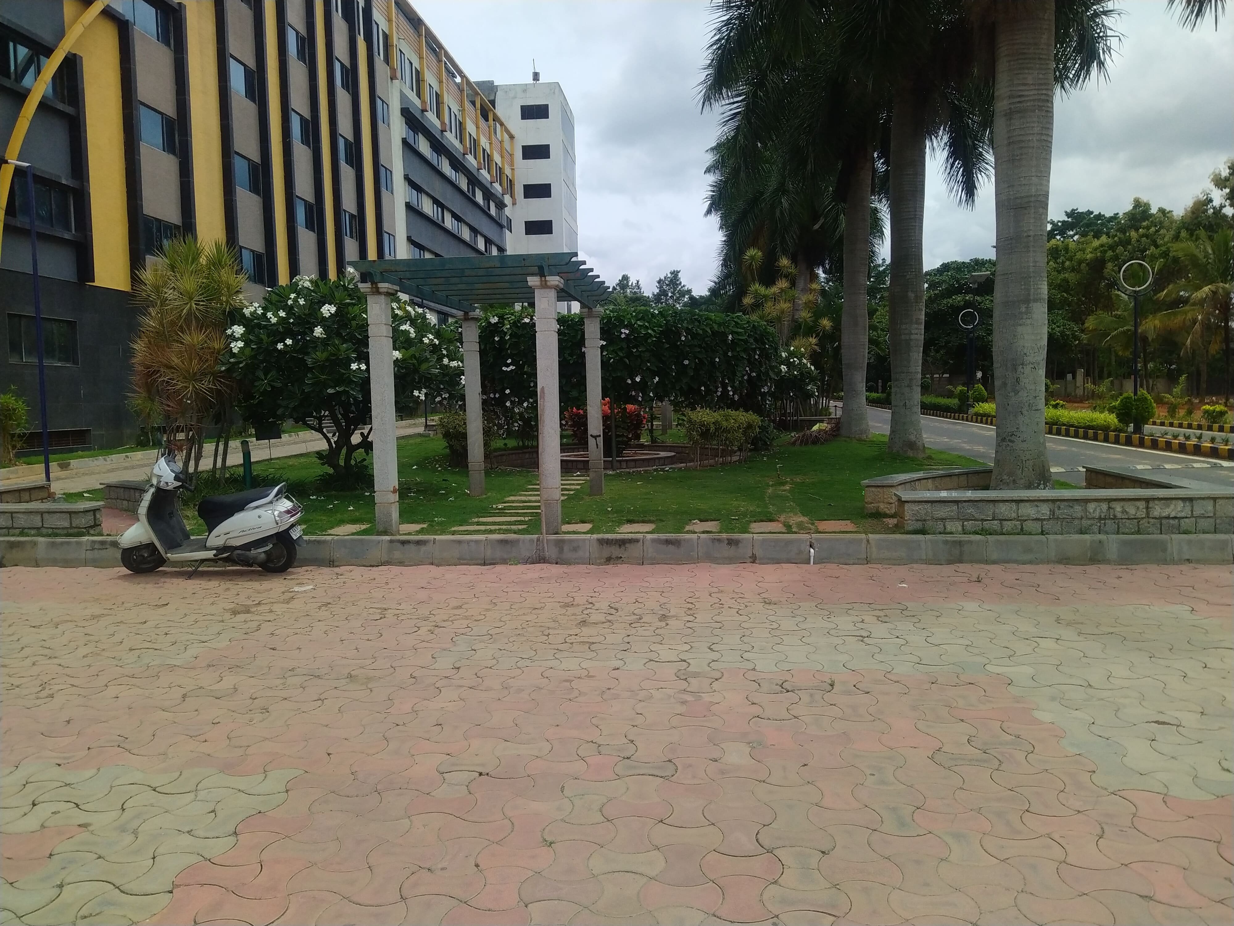 College - AMC Engineering College : Gallery